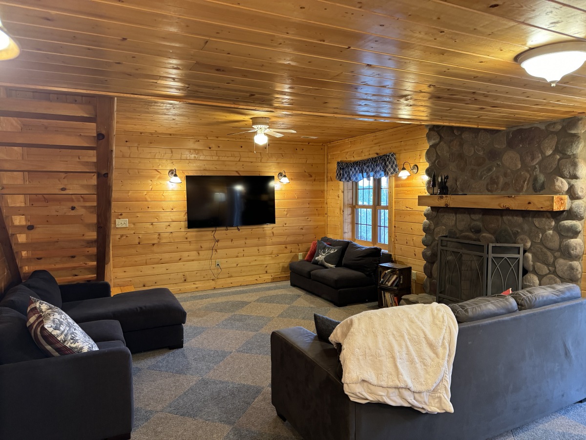 Conner Homestead Lodge by Conner Homestead Lodge and Cabin