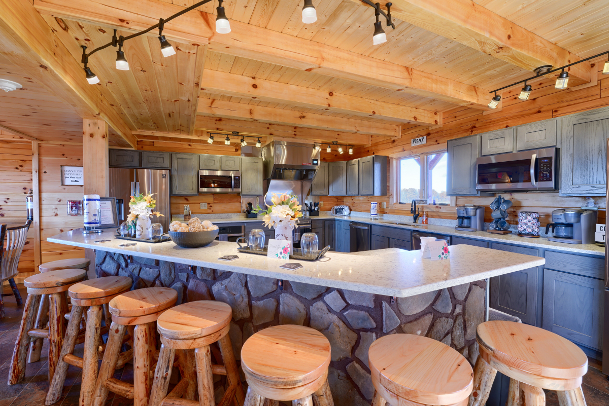 Sunset View Lodge by Hocking Hills Serenity Cabins