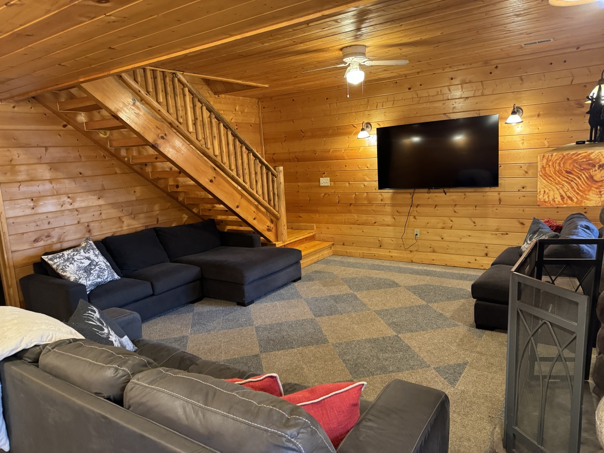 Conner Homestead Lodge by Conner Homestead Lodge and Cabin