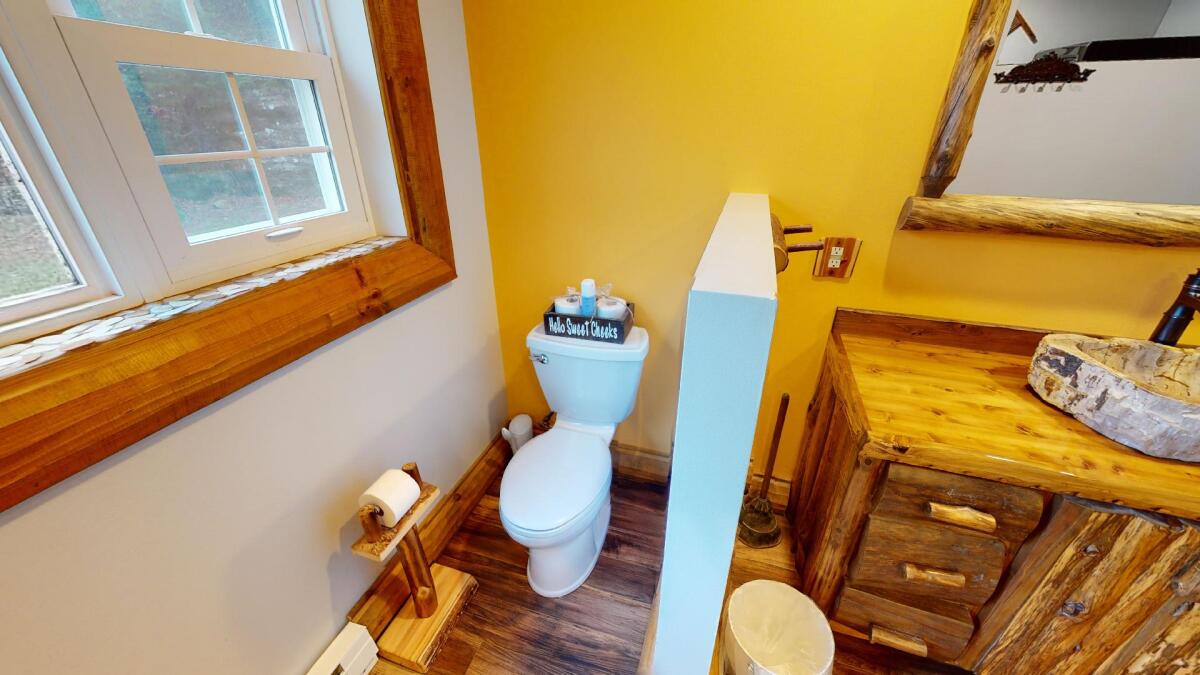 A Birds Eye View Cabin by A Birds Eye View Cabin