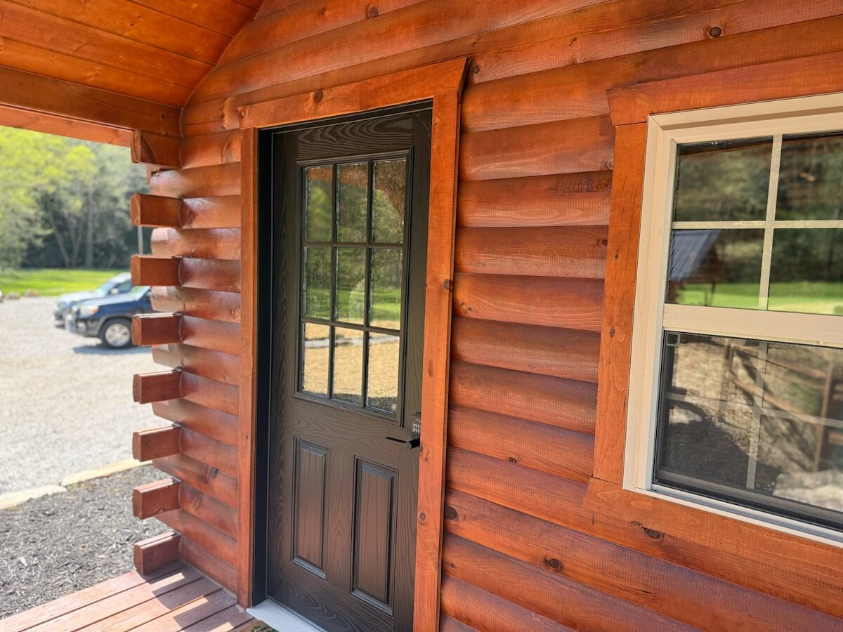Hunters Rock Retreat - Camp Cabin by Pine Creek Villas LLC