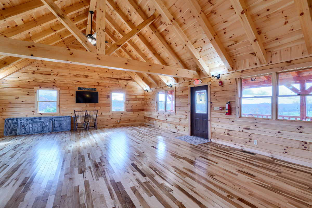 Sunset View Lodge by Hocking Hills Serenity Cabins