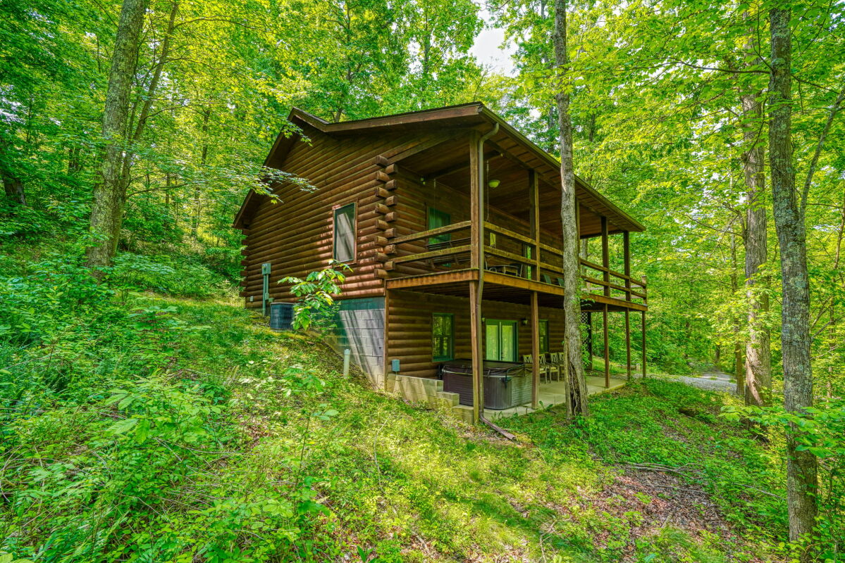 Zen Oak Retreat by Zen Oak Retreat