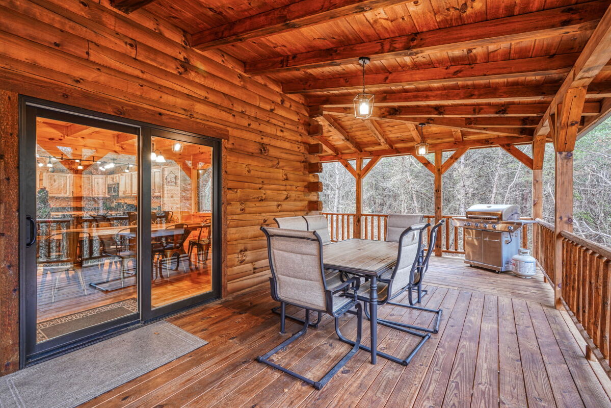 Blue Ridge Lodge by Hocking Lodging Company