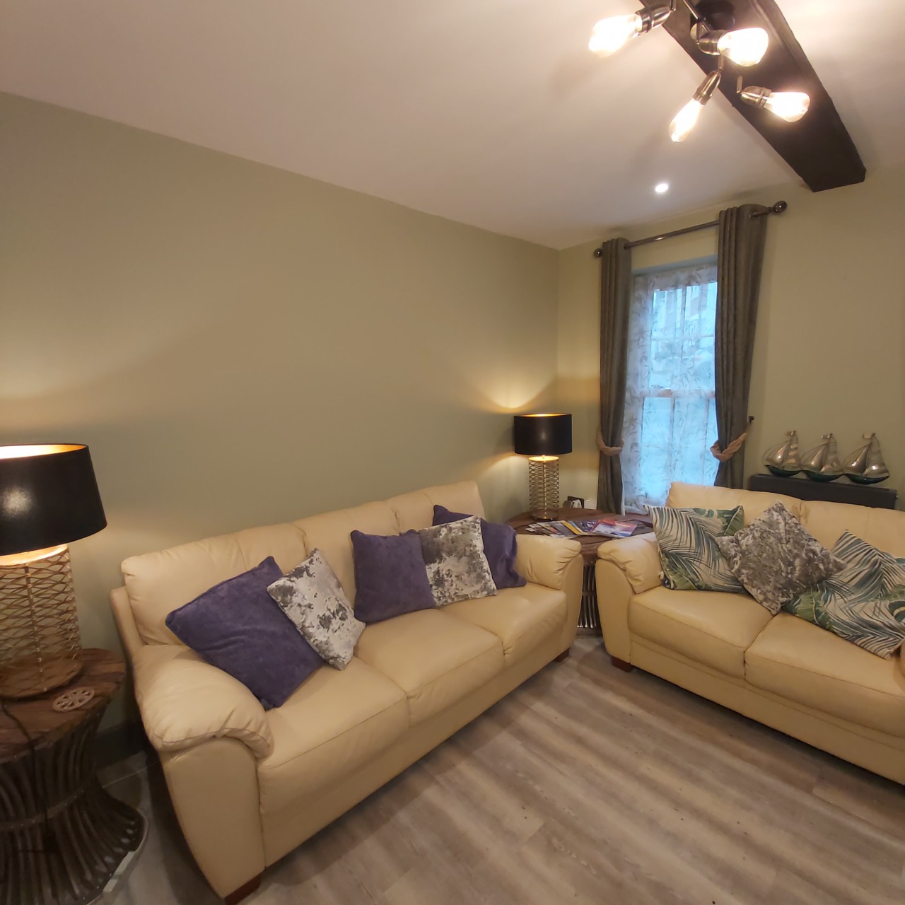Book Your Stay | Jersey Cottage Cowes | 4-Bedroom Holiday Cottage Sea Views
