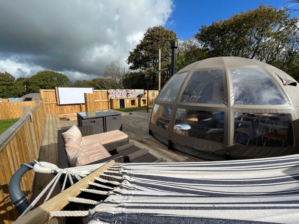 Moonlight Tent – Redberth Gardens