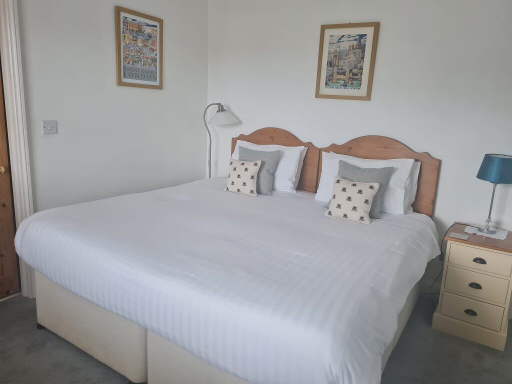 Endeavour House, Cowes | Homepage