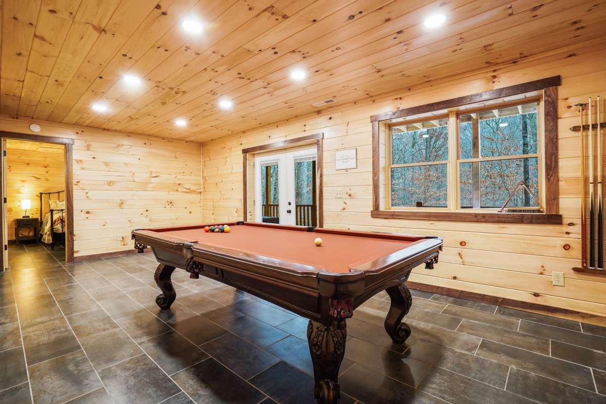 Red Fox Cabin by Book Hocking