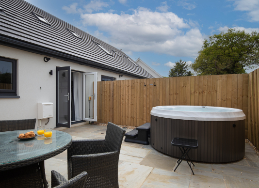 Hawthorn Cottage – Redberth Gardens