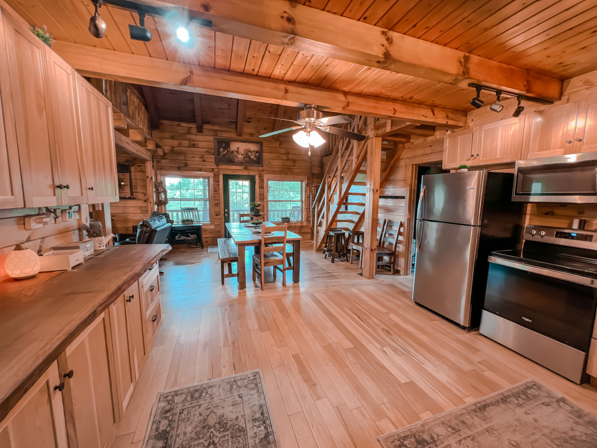 Ash Ridge Lodge - Ash Ridge Cabins by Ash Ridge Cabins