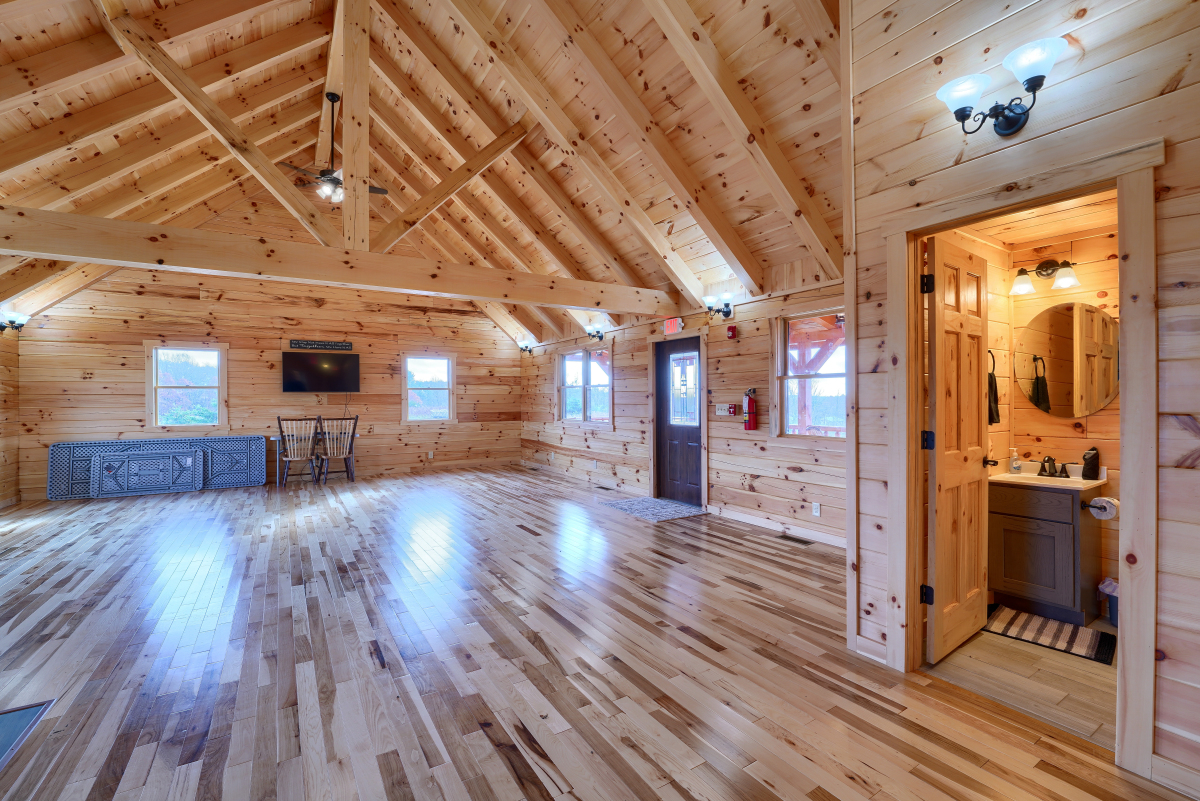 Sunset View Lodge by Hocking Hills Serenity Cabins