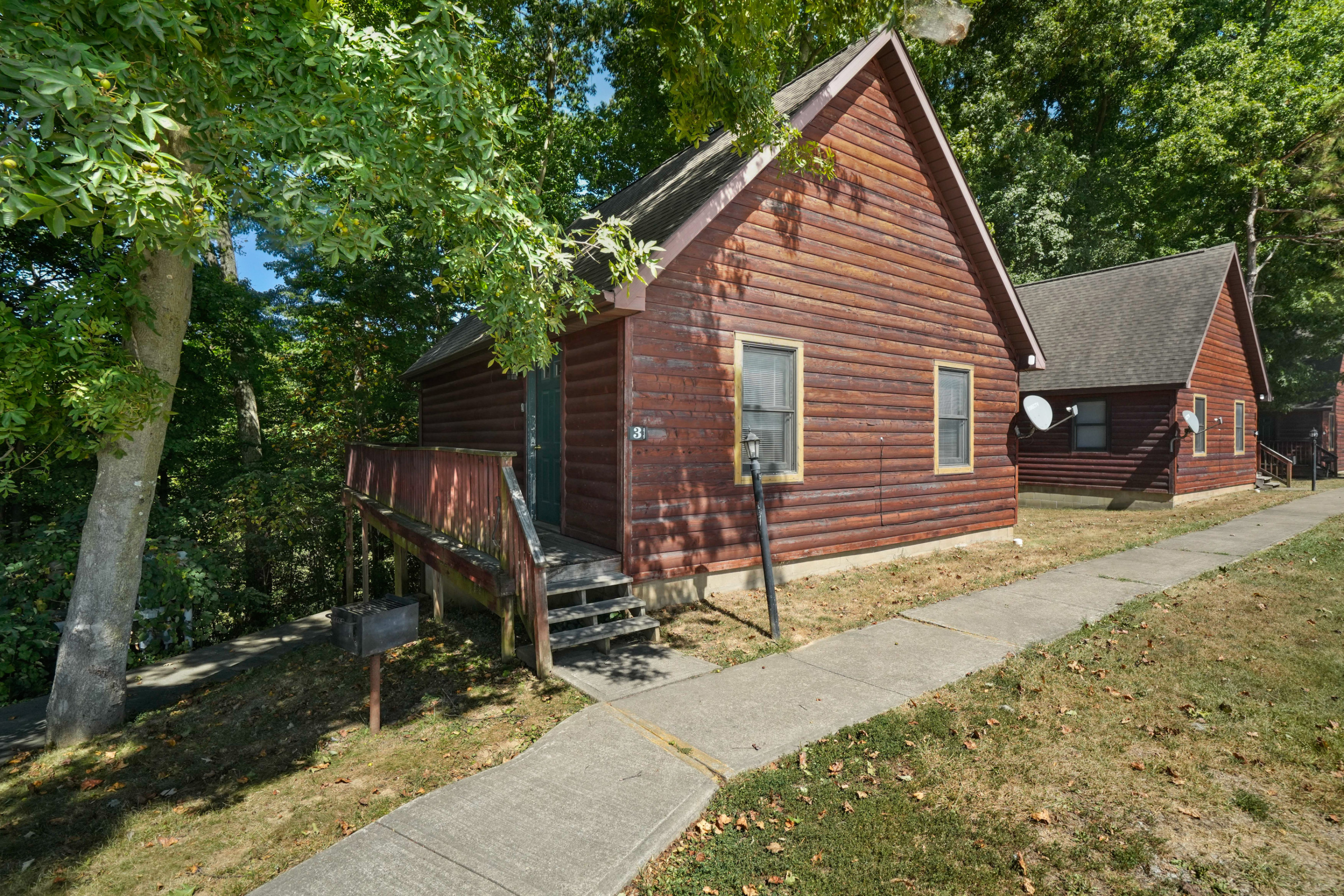 Hocking Hills Pet Friendly Rentals - Hocking Hills Cabin Rentals