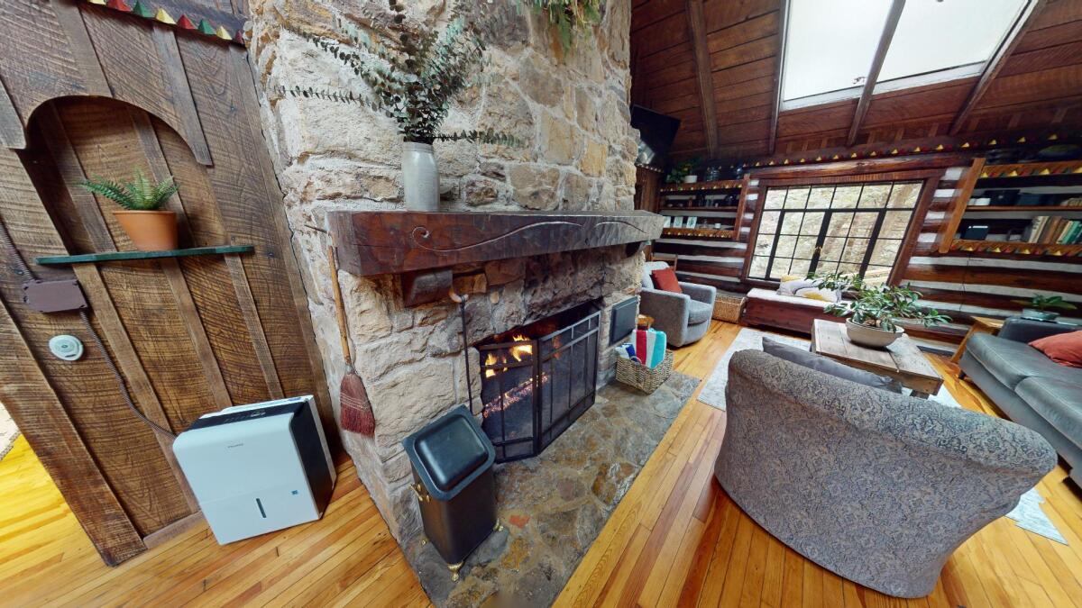 Zeisler Waterfall Cabin by Zeisler Waterfall Cabin