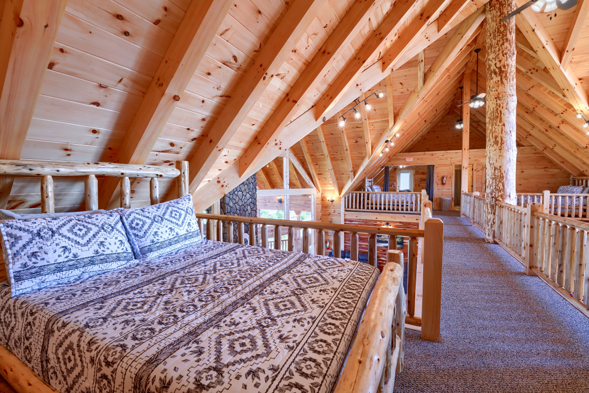 Sunset View Lodge by Hocking Hills Serenity Cabins