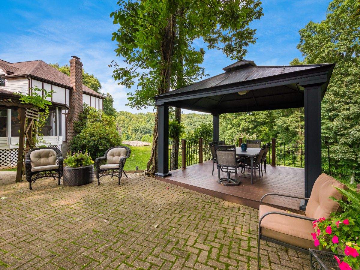 Castle On The Hill by Book Hocking