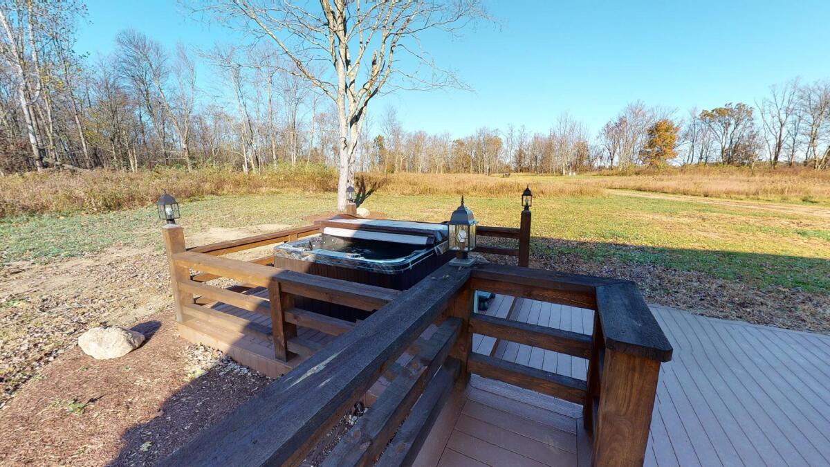 Pumpkin Ridge Resort by Hocking Lodging Company