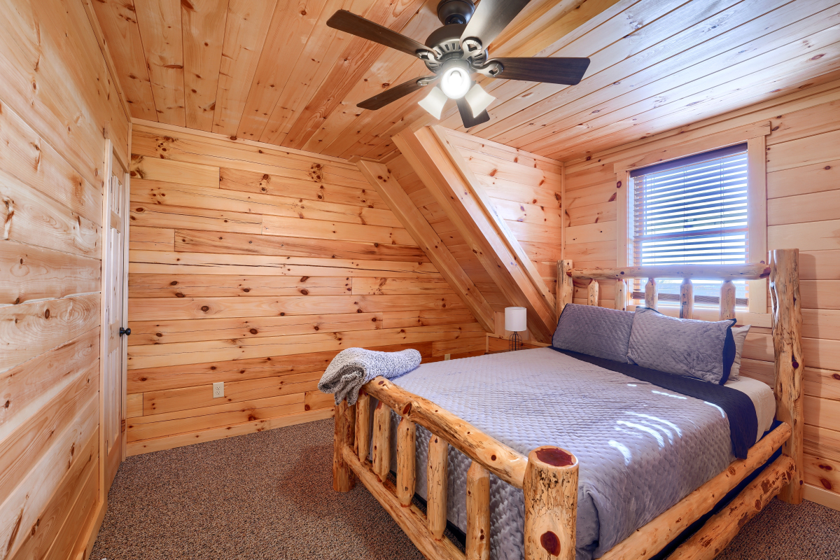 Sunset View Lodge by Hocking Hills Serenity Cabins