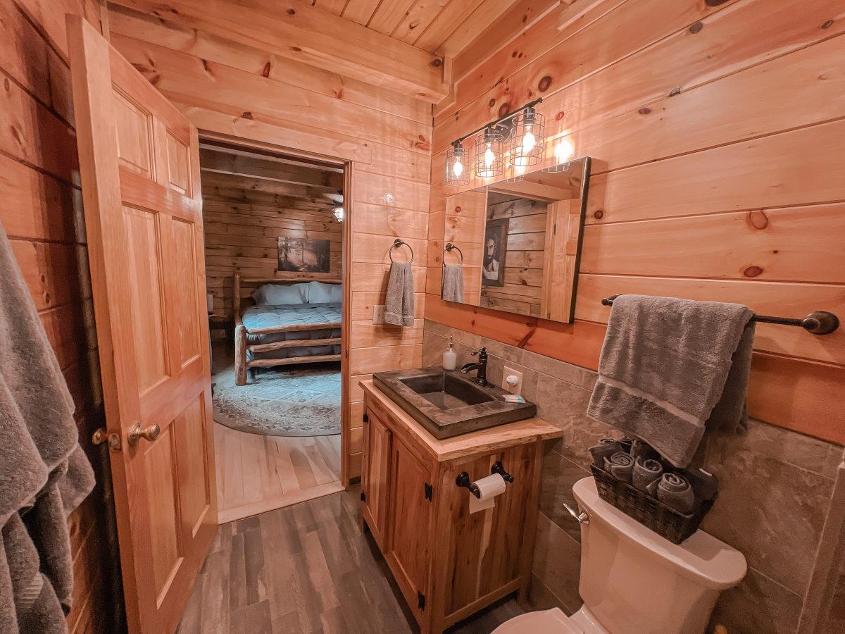 Ash Ridge Lodge - Ash Ridge Cabins by Ash Ridge Cabins